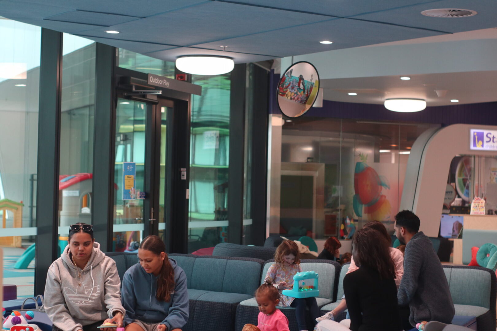 Ronald McDonald Family Room in Perth Children's Hospital Fun on Four ...